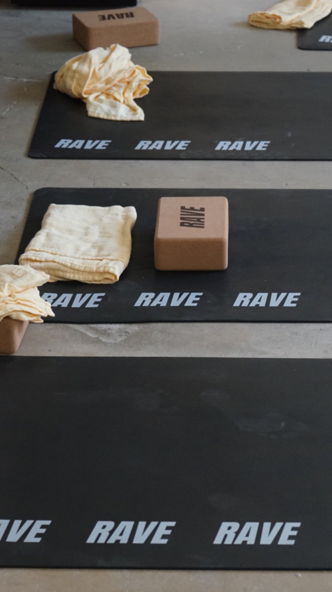 RAVE BLOCK